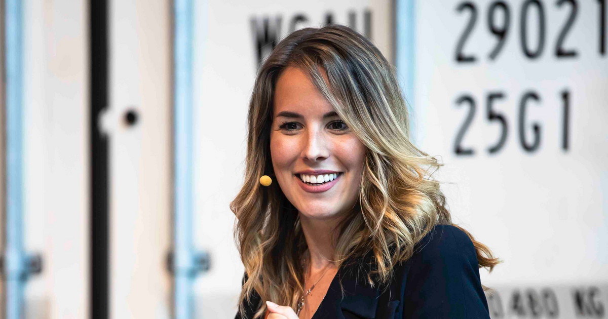 VANESSA FOSER (28) - Forbes