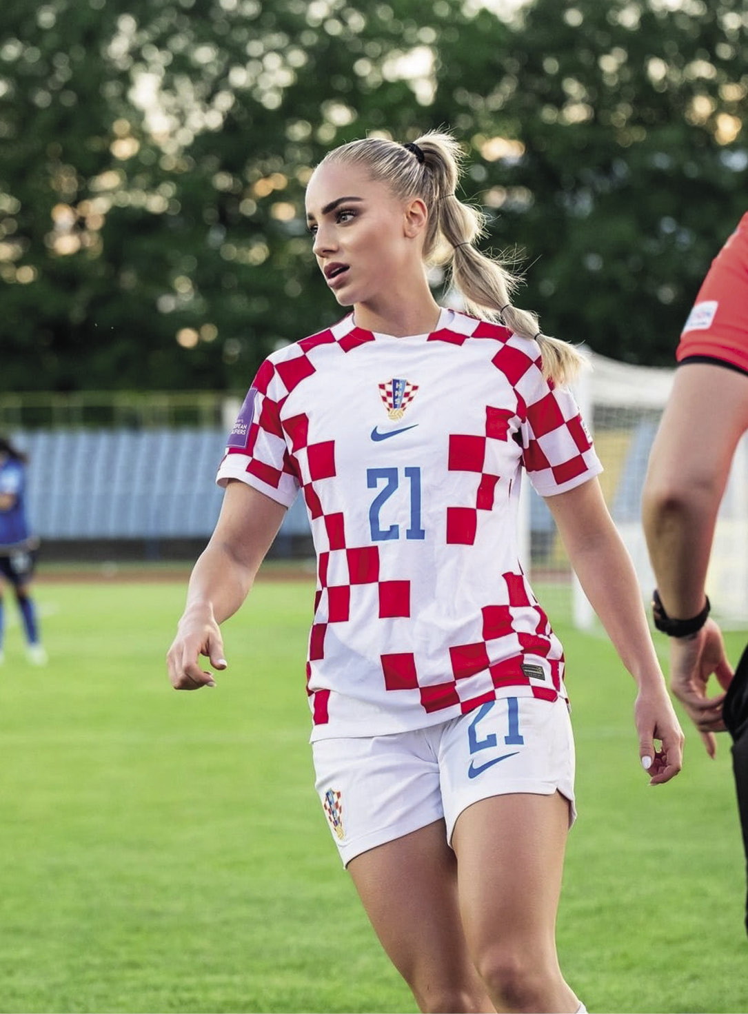 Ana Maria Marković: Fußballstar, Influencerin und Unternehmerin – Ihr ...