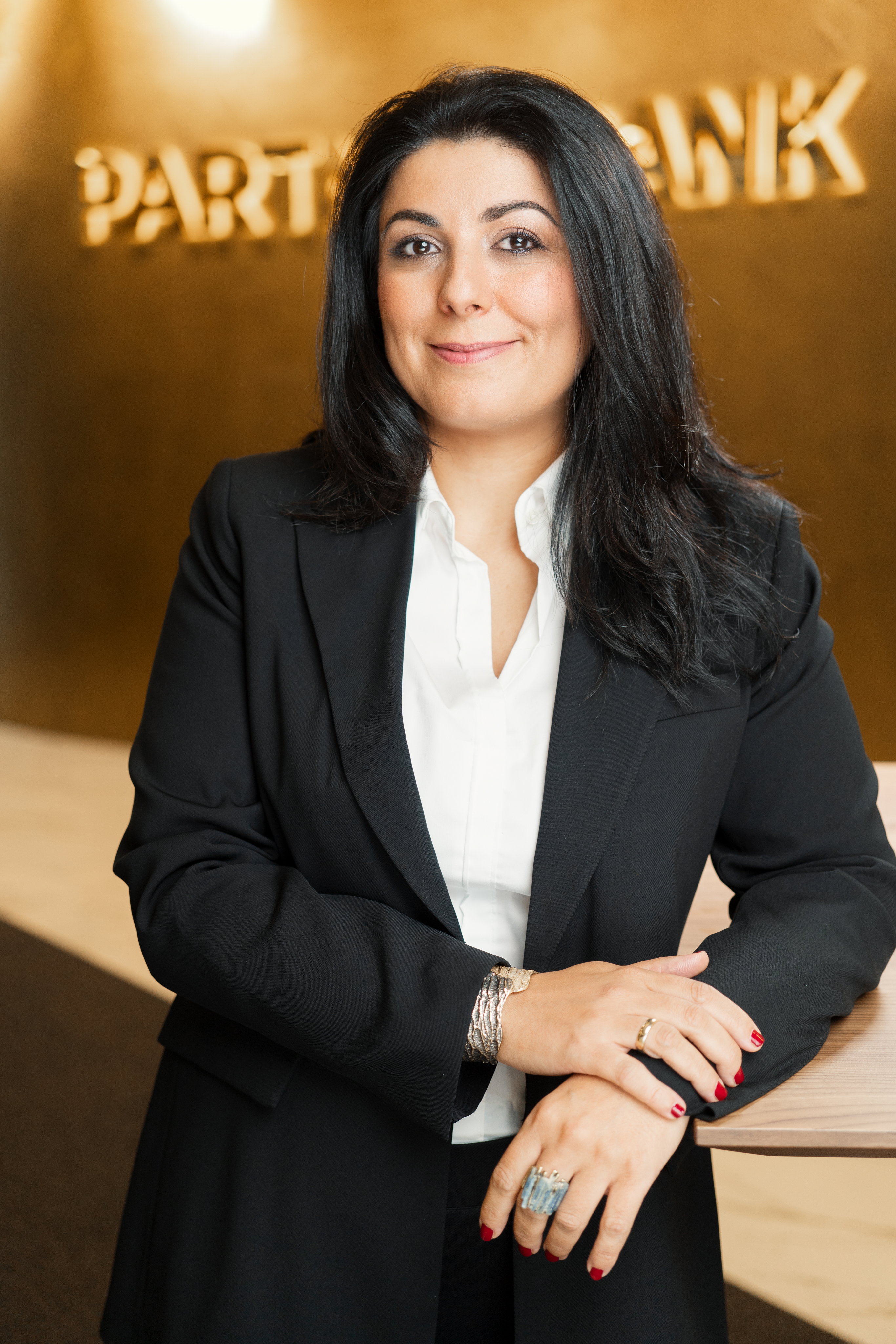 Sarvenas EnayatiPartner Bank AG - Forbes